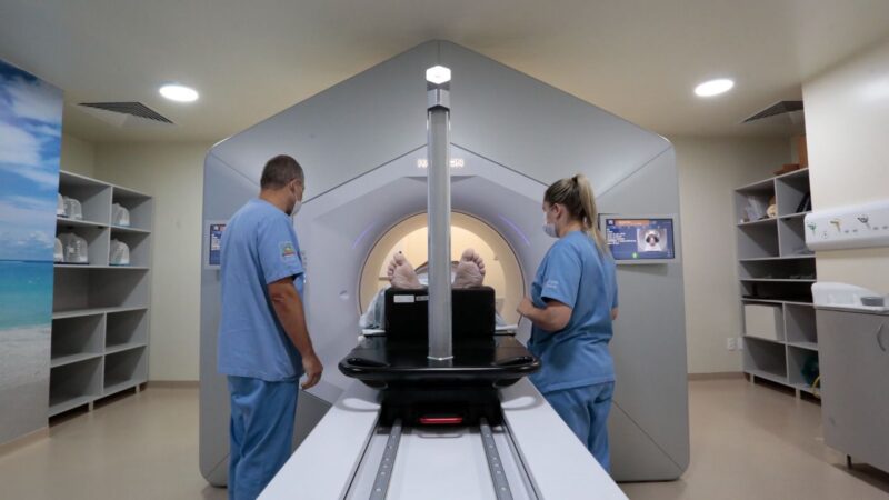 Hospital São José de Joinville inaugura novo Acelerador Linear para ...